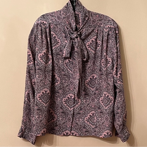 Evan Picone | Tops | Vintage Evan Picone Tie Neck Paisley Print Blouse ...